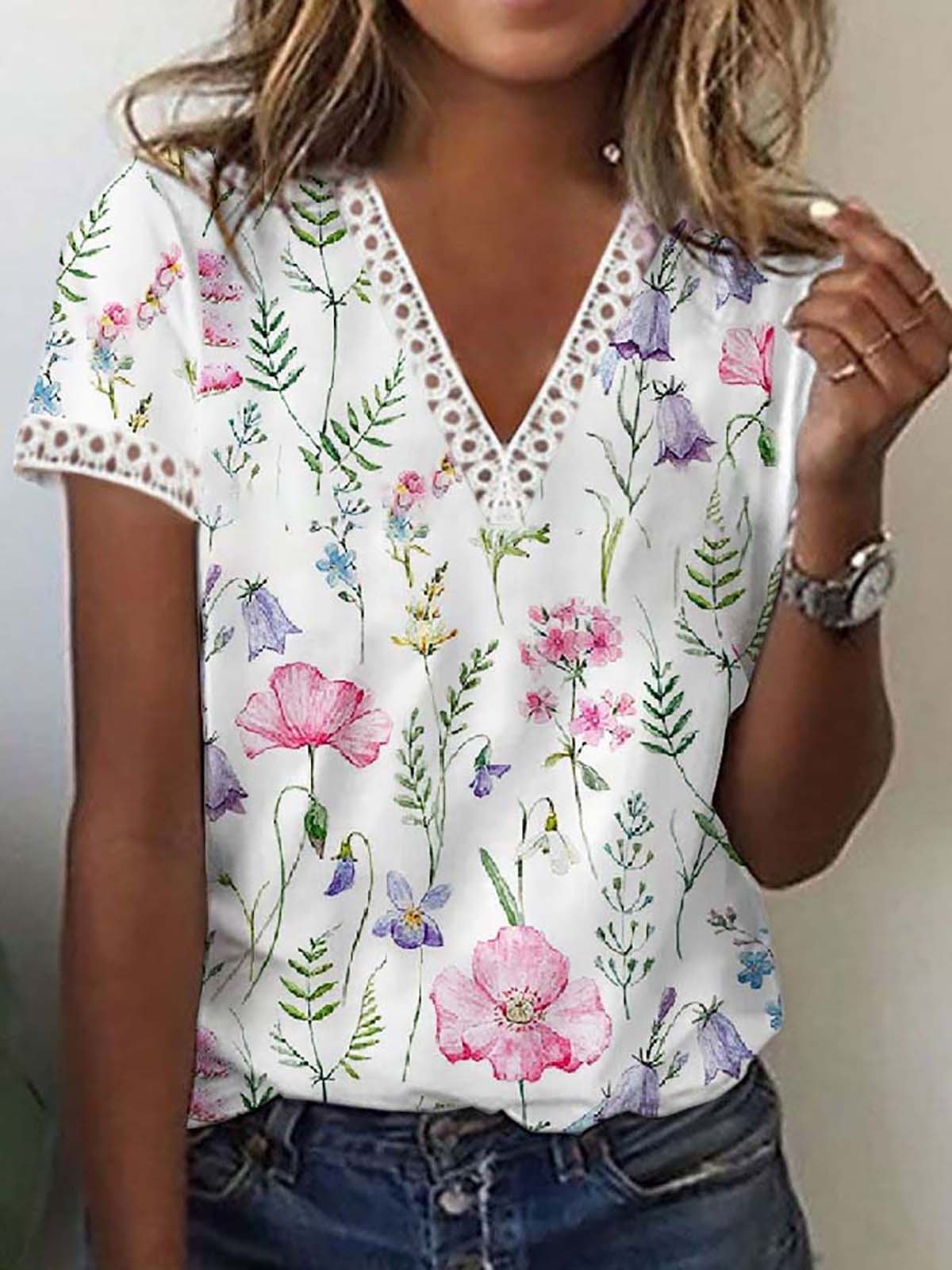 Women's Casual Holiday Weekend Floral T-shirt Short Sleeve Print V Neck Basic Top | justfashionnow